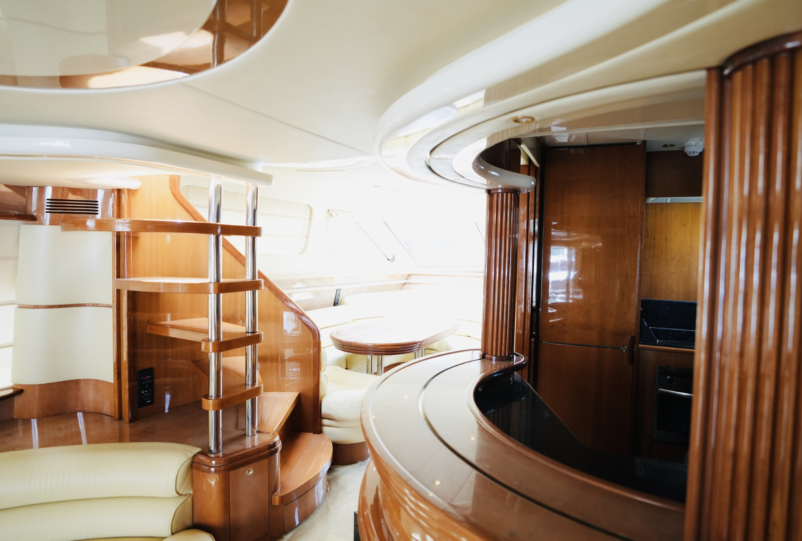 80 feet Feet Yacht Charter Dubai | Gulf Yachts